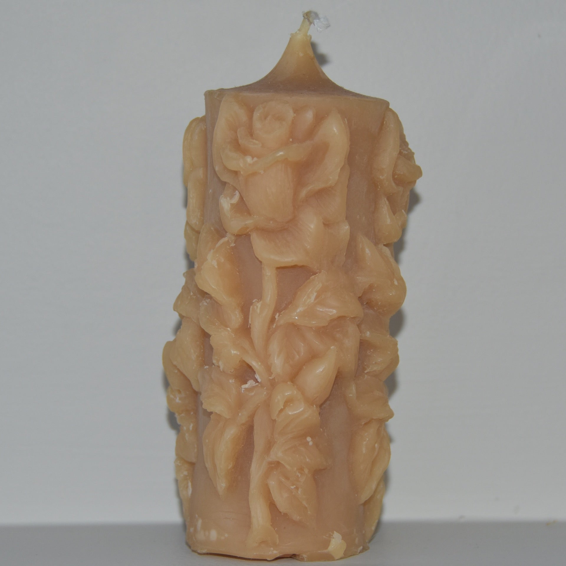Rose Vine Cylinder Candle | Arlo’s Honey Farm Inc.